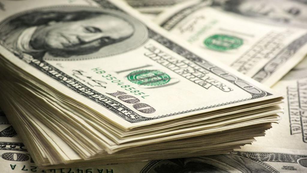 Le dollar américain connait une baisse de sa valeur sur le marché ...